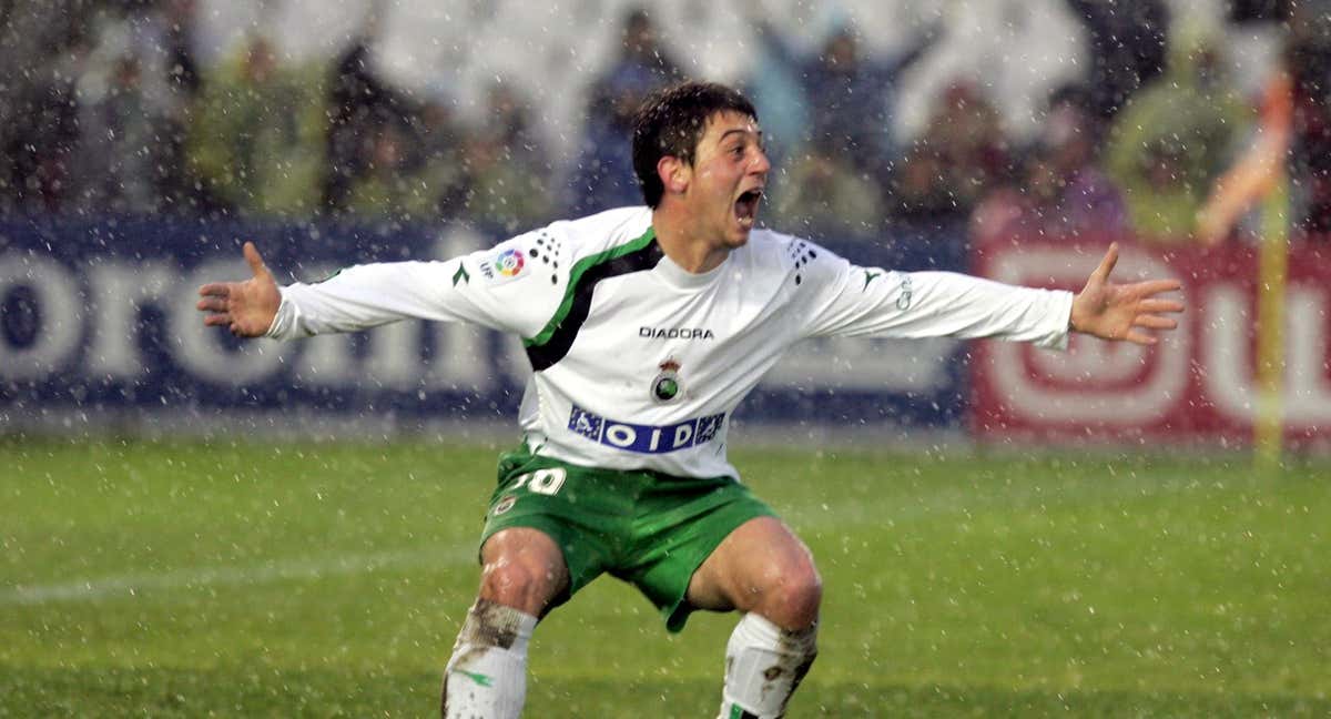 El exfutbolista del Racing de Santander, Jonatan Valle, detenido en una operación contra el ...